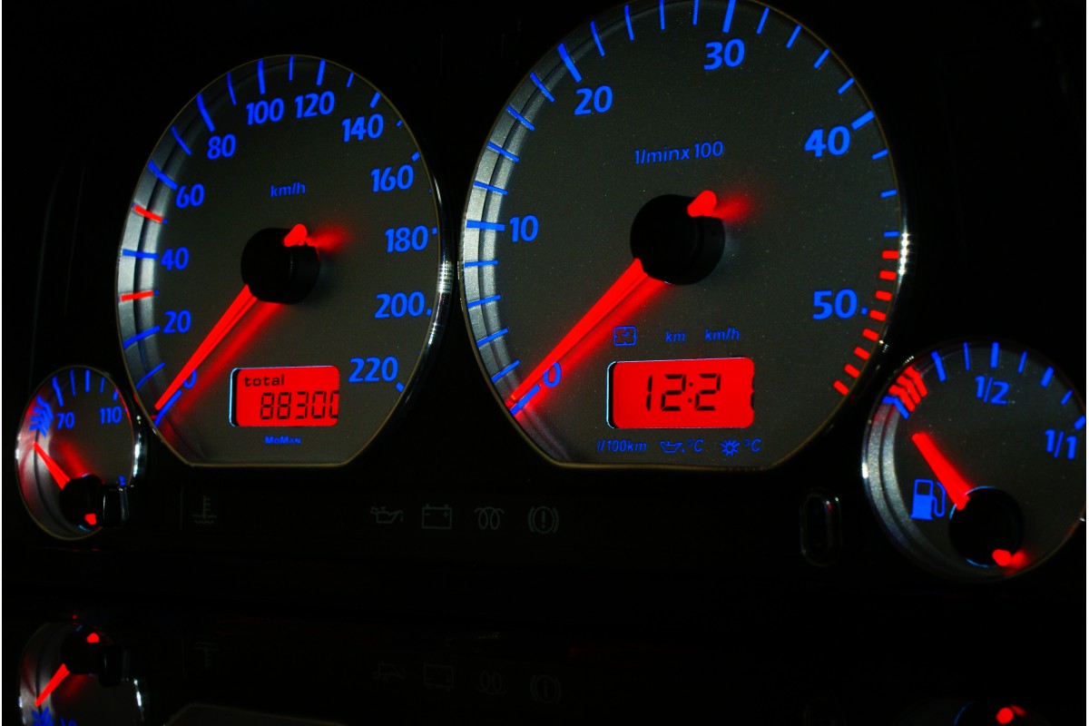 Volkswagen Vento / Jetta MK3 Design 5 PLASMA TACHO GLOW GAUGES ...