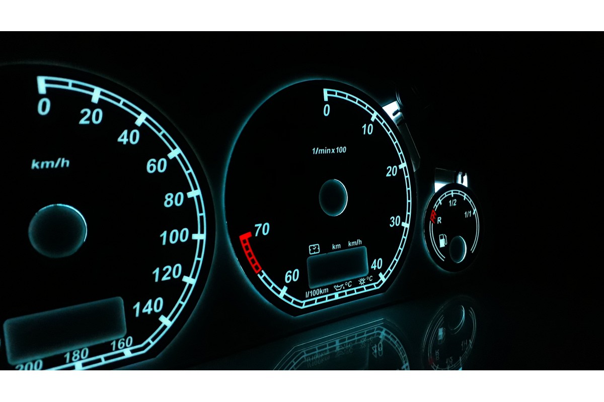 Volkswagen Golf MK3 - custom gauges, range starts on top - plasma tacho ...